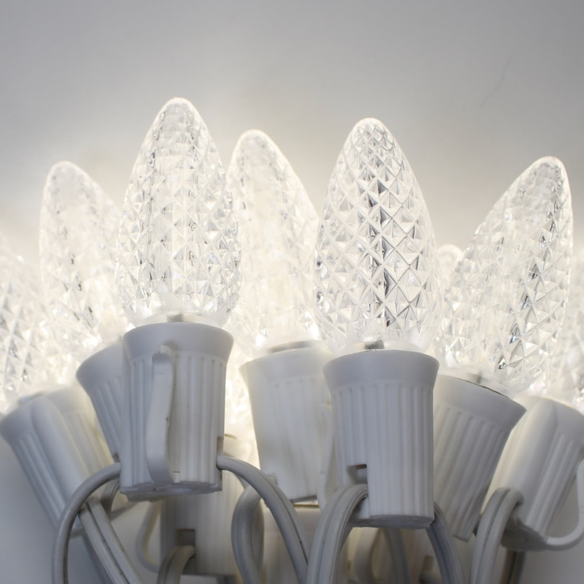 Natural Pure White LED Bulbs – Christmas Light Source