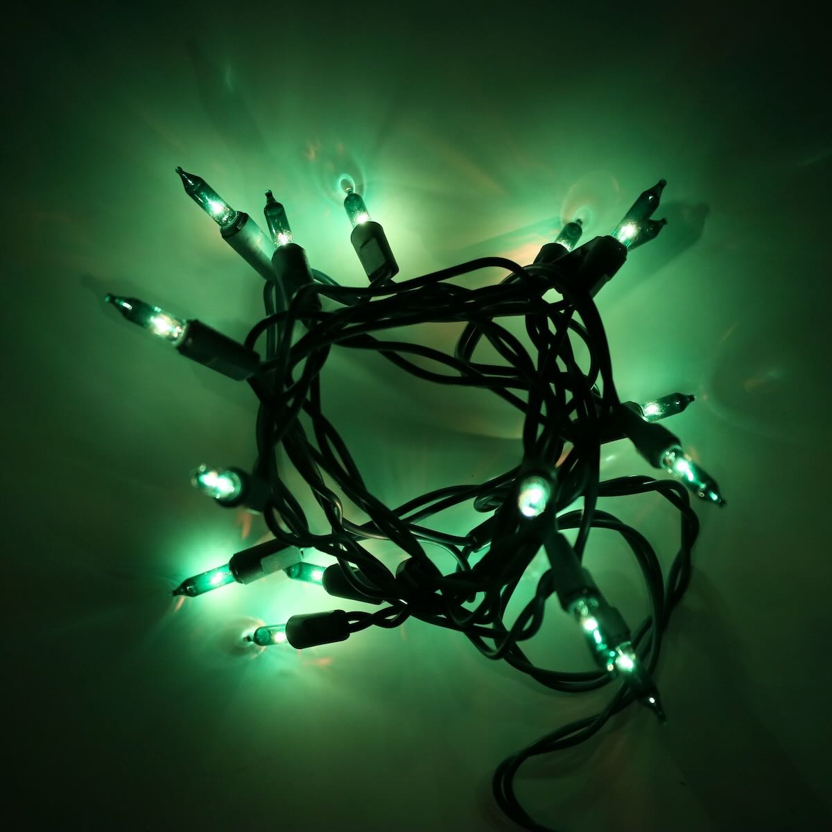 20-bulb Green Glass Craft Lights, Green Wire – Christmas Light Source