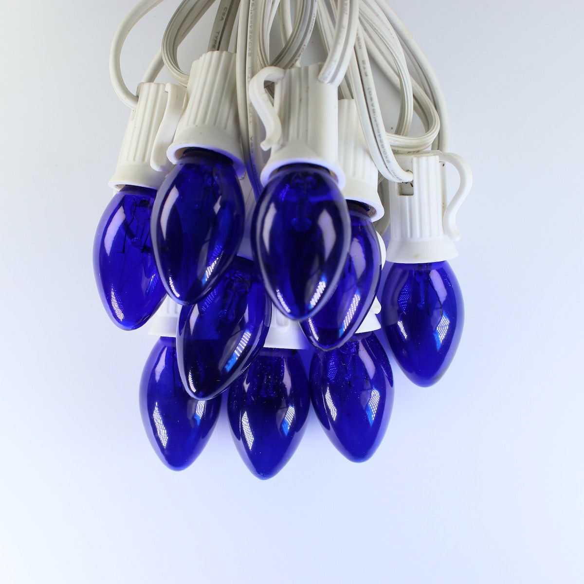 C7 Blue Glass Bulbs E12 Bases (25 Pack) – Christmas Light Source