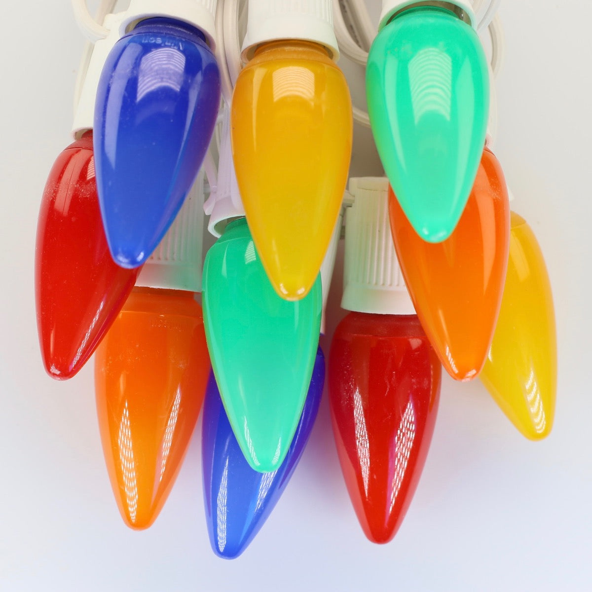 Minleon C9 Multicolor Smooth Opaque LED Bulbs E17 Bases (SMD) (25 Pack – Christmas Light Source