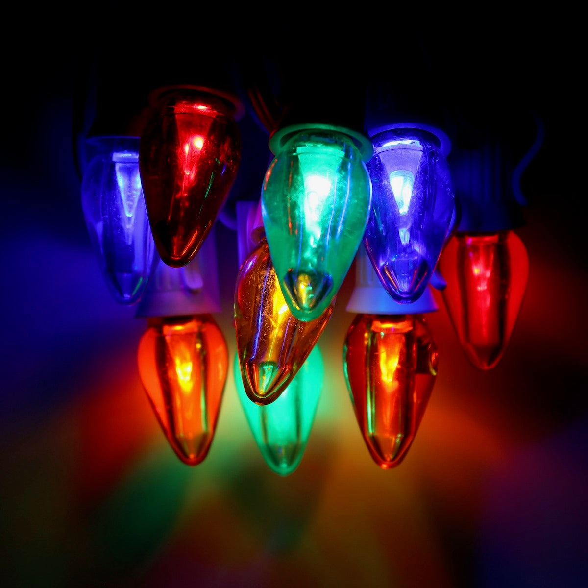 C7 Multicolor Smooth Twinkle LED Bulbs E12 Bases (25 Pack) – Christmas ...